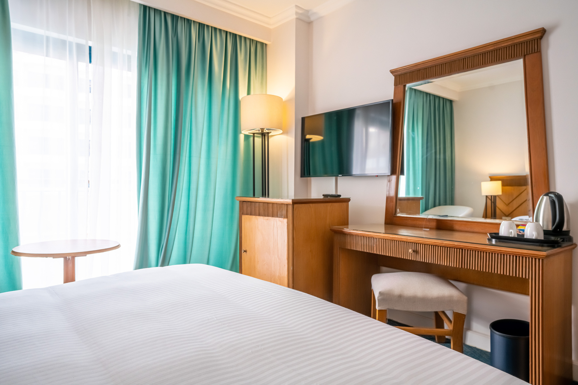 Rooms – Azal Pyramids